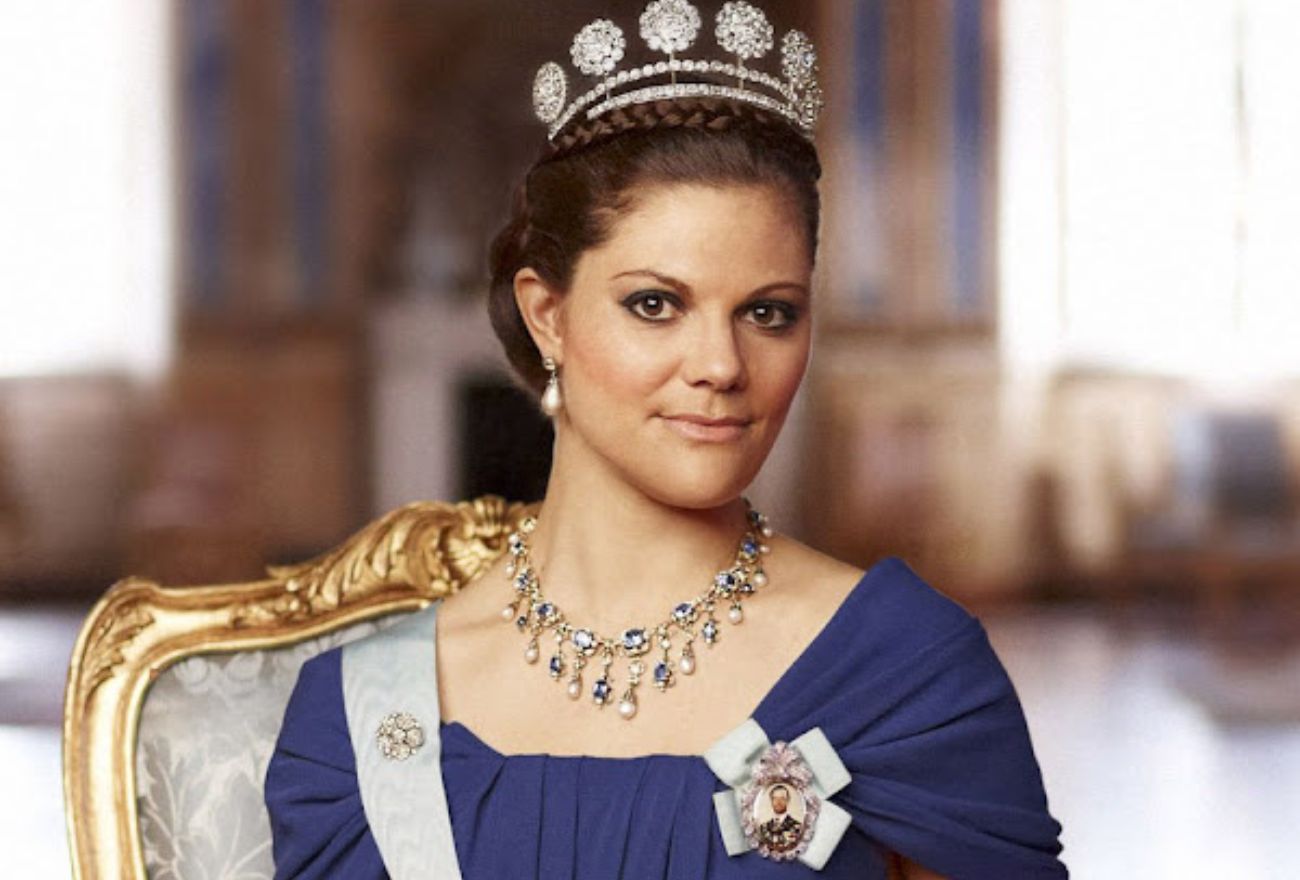 Tiga Puteri Mahkota Yang Bakal Menerajui Tahkta - Glam Malaysia